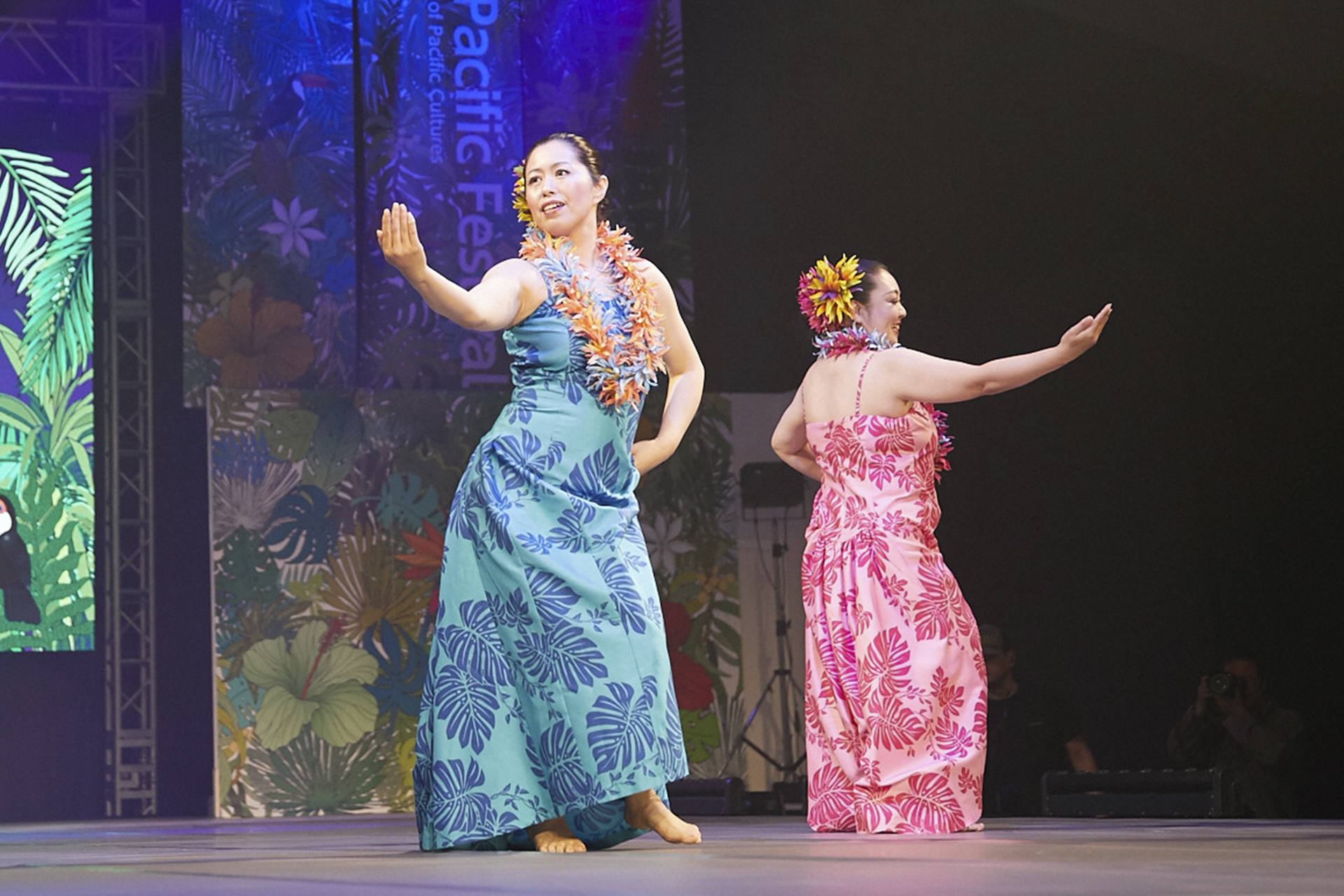 神奈川 フラダンススクール ナ プア アイカネ | Na Pua Aikane